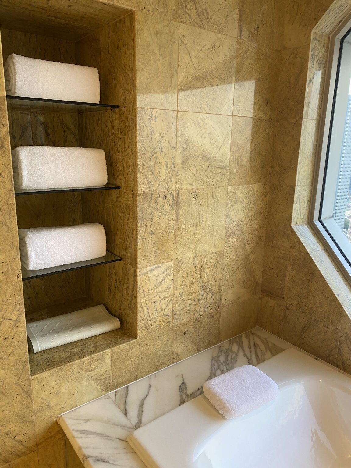 【宿泊記】ザ・リッツ・カールトン・ミレニア シンガポール①（クラブフロア客室詳細） | CocoRi TRIP